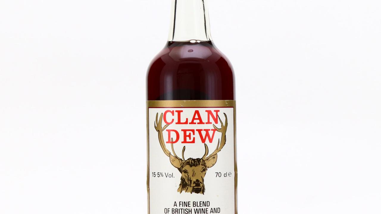 Clan Dew Liqueur 1990s Whisky | Whisky Auctioneer