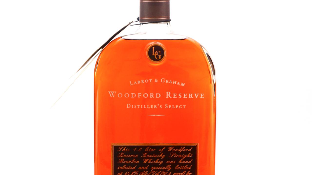Woodford Reserve Distiller’s Select - Personalised Label Whisky ...