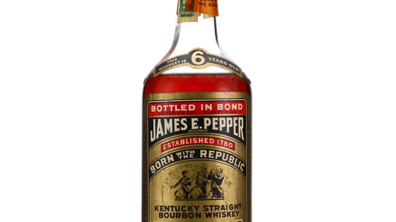 James E Pepper 1939 Bottled in Bond 6 Year Old Bourbon Whisky | Whisky ...