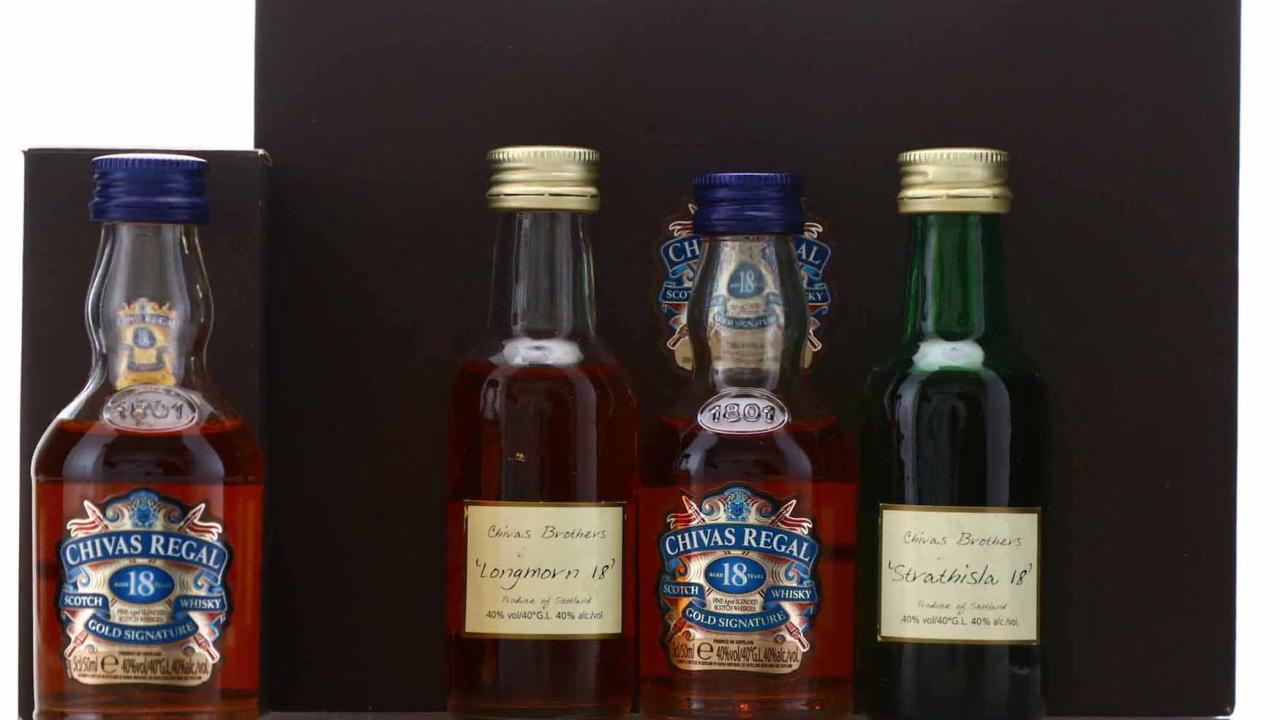 Chivas Regal 18 Year Old Gold Signature and Sample Set Box 4 x ...