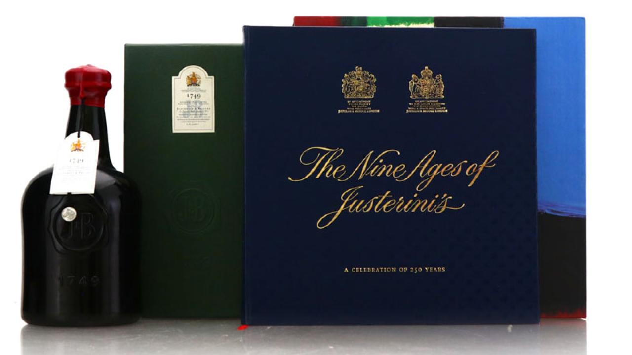 J&B 25 Year Old '1749' 250th Anniversary / includes Book Whisky ...