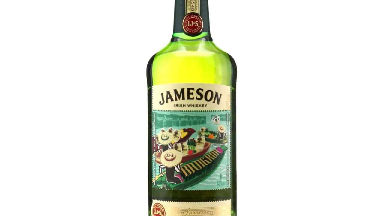 Jameson Irish Whiskey 1 Litre / Great Urban Escapes Whisky | Whisky ...
