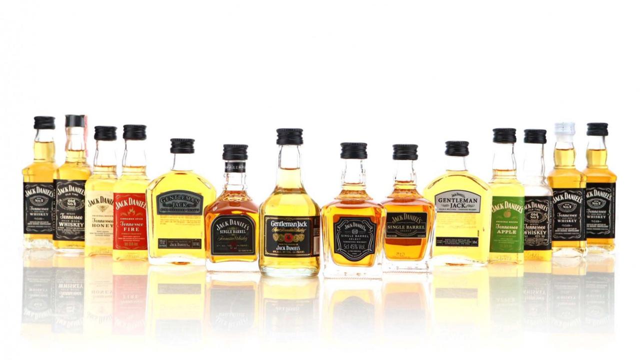 Jack Daniel's Miniatures 14 X 5cl Whisky | Whisky Auctioneer