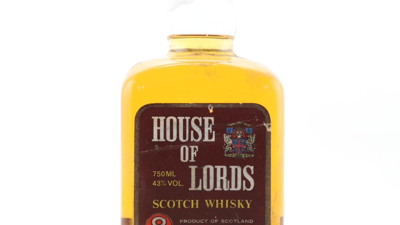 House of Lords Blended Scotch Whisky 1970s Whisky | Whisky Auctioneer