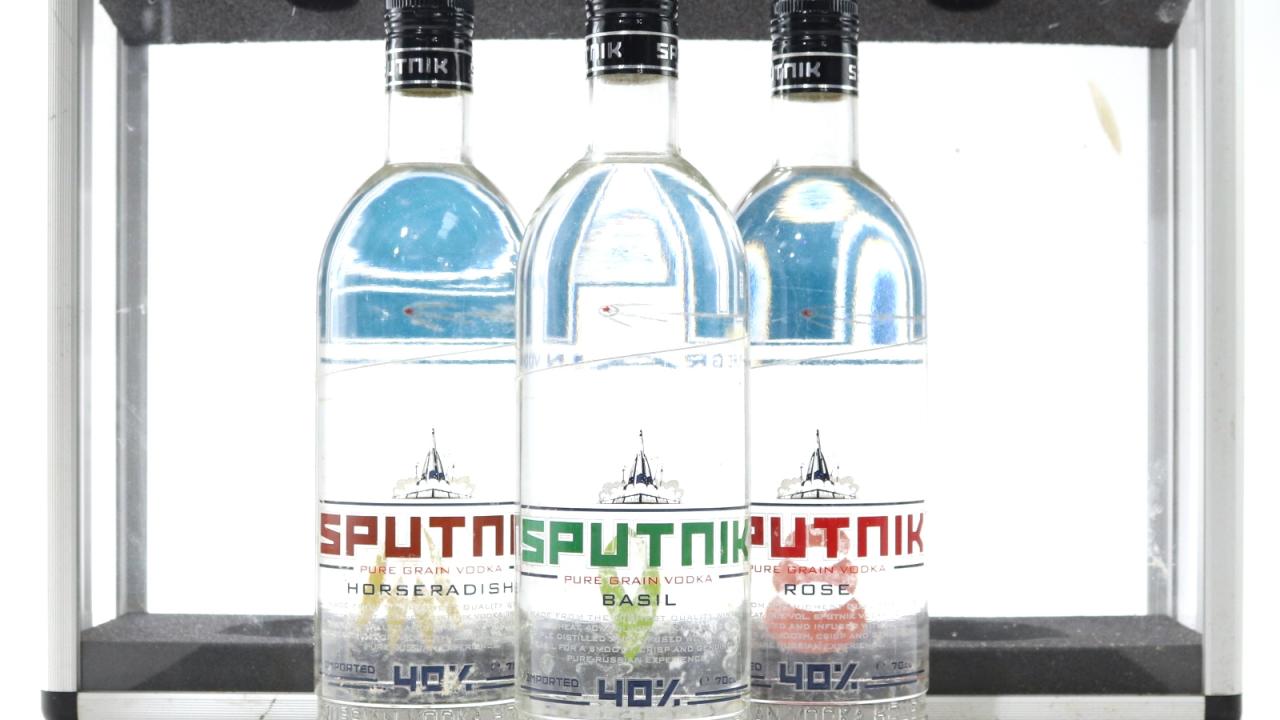Sputnik Flavoured Pure Grain Vodka - Flight Case Whisky | Whisky Auctioneer