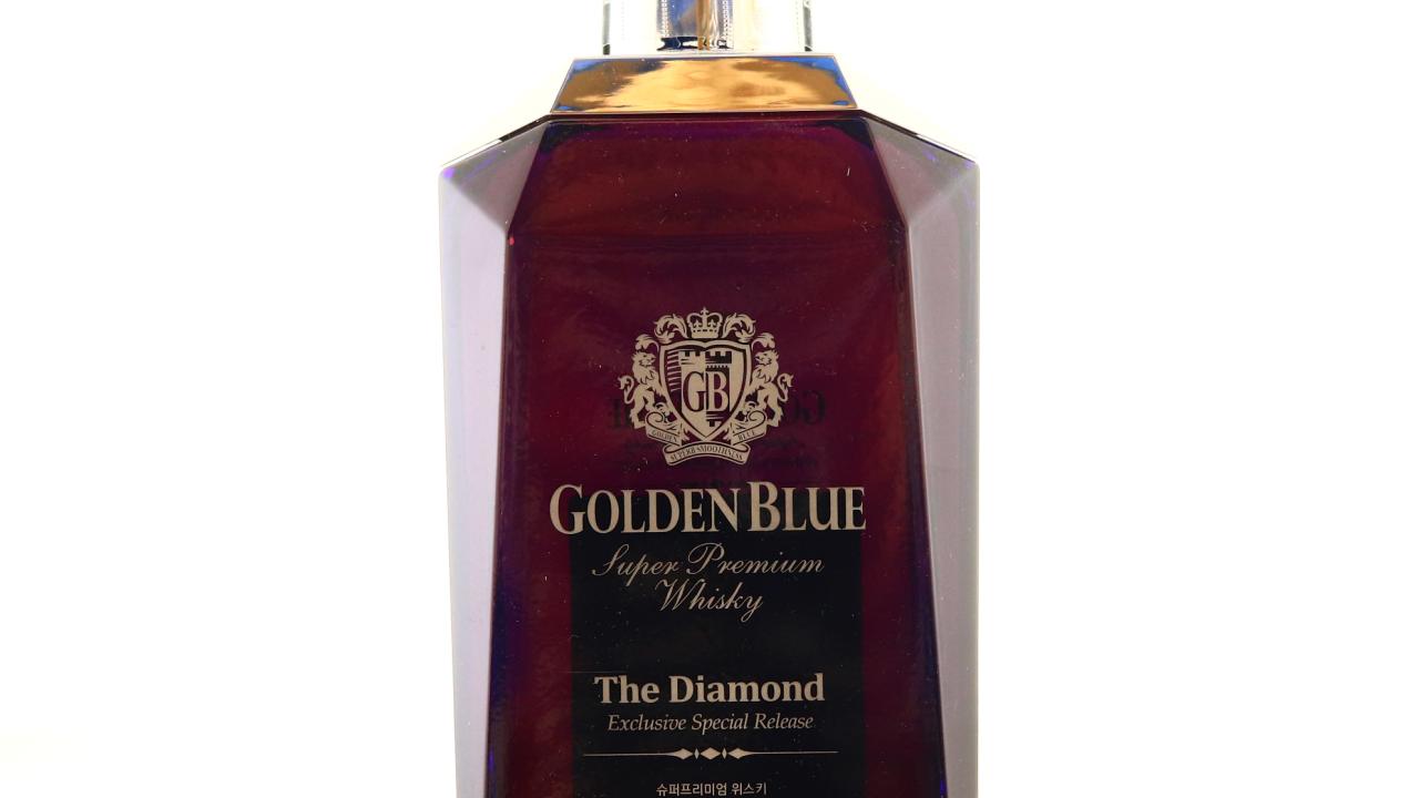 Golden Blue The Diamond Whisky | Whisky Auctioneer
