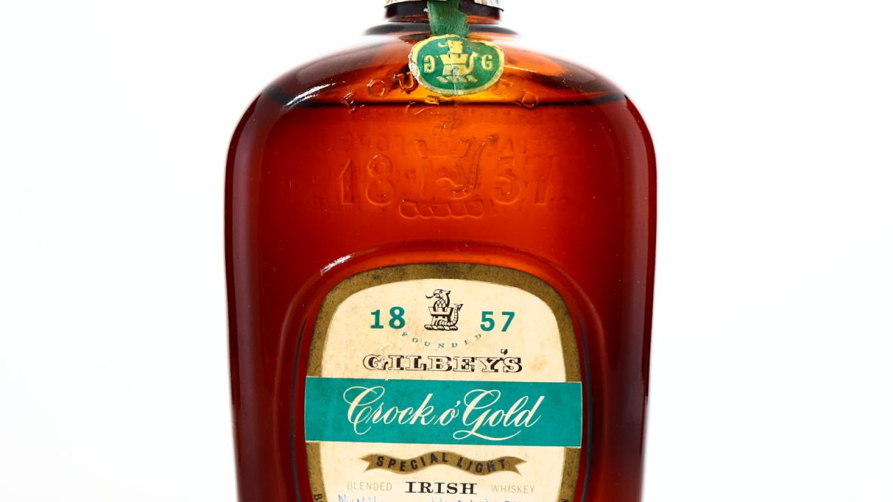 Gilbey's Crock o' Gold 1960s Whisky | Whisky Auctioneer