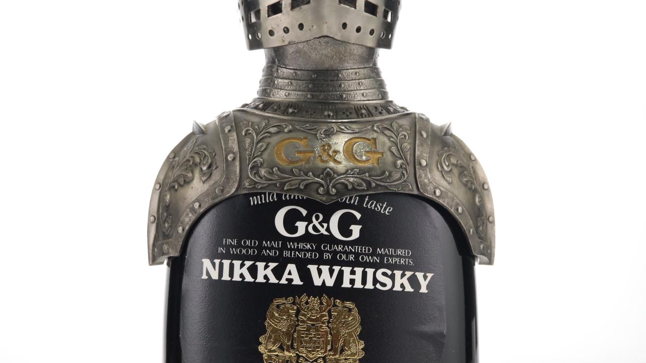 Nikka Gold and Gold - with Knight Ornament Whisky | Whisky Auctioneer