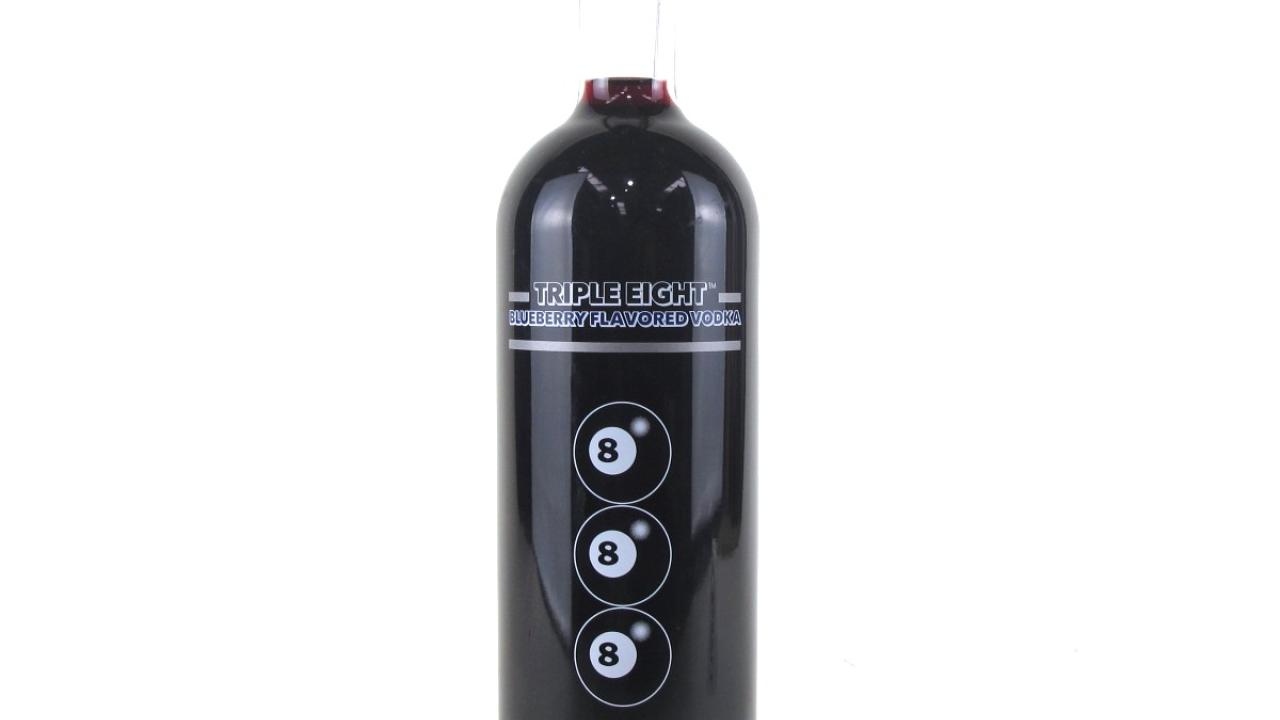 Triple 8 Blueberry Flavoured Nantucket Vodka Whisky | Whisky Auctioneer