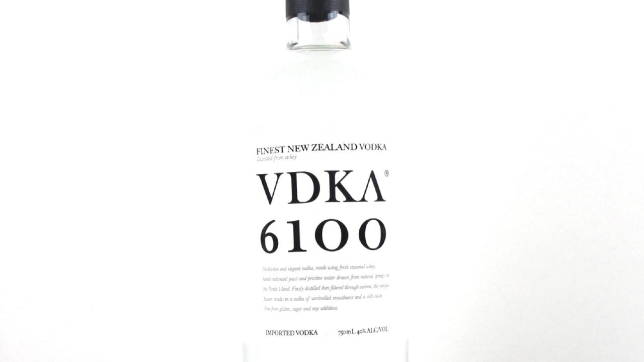 VDKA 6100 Vodka Whisky | Whisky Auctioneer