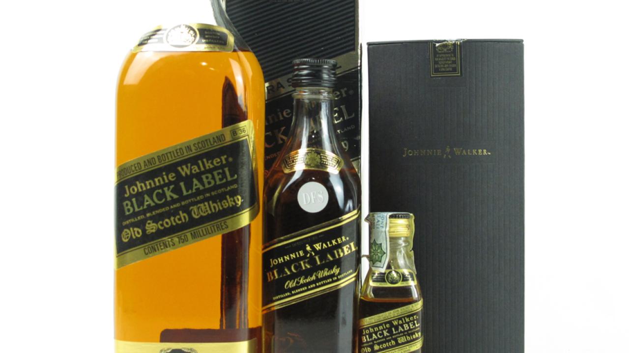 Johnnie Walker Black Label Selection / 75cl, 20cl and 5cl Whisky ...