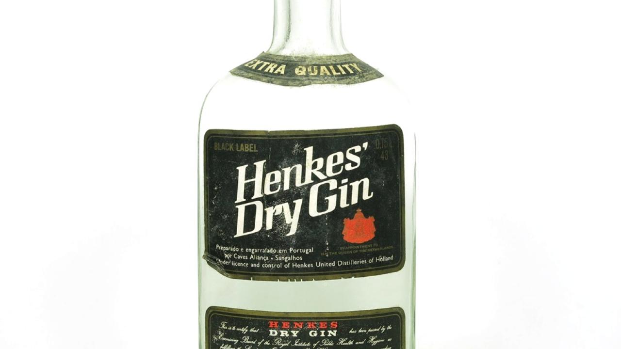 Henkes Black Label Dry Gin Circa 1980s Whisky | Whisky Auctioneer