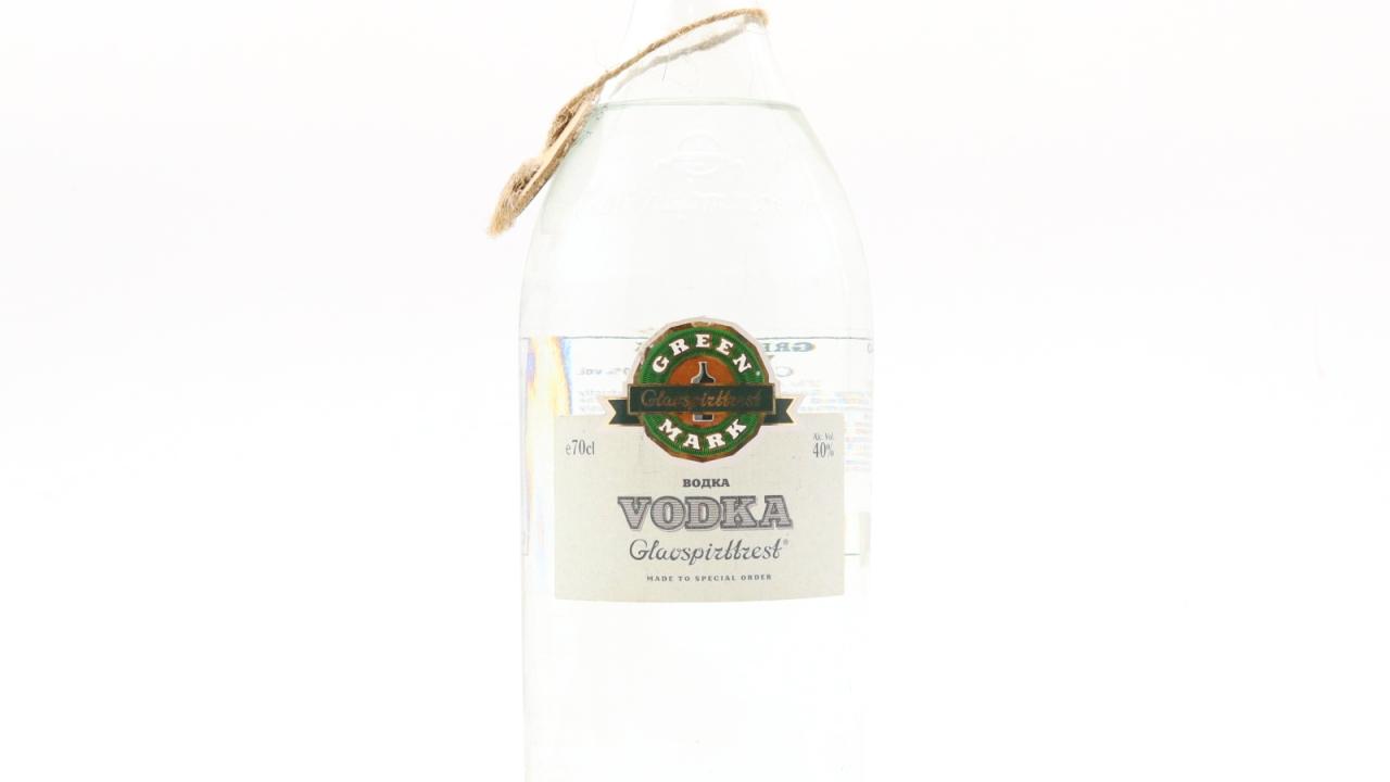 Glavspizttzest Green Mark Russian Vodka Whisky | Whisky Auctioneer