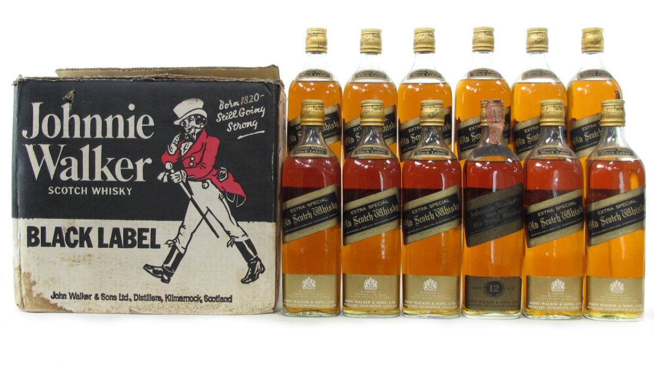 Johnnie Walker Black Label Case x 11 1960s / with 12 Year Old 1970s ...