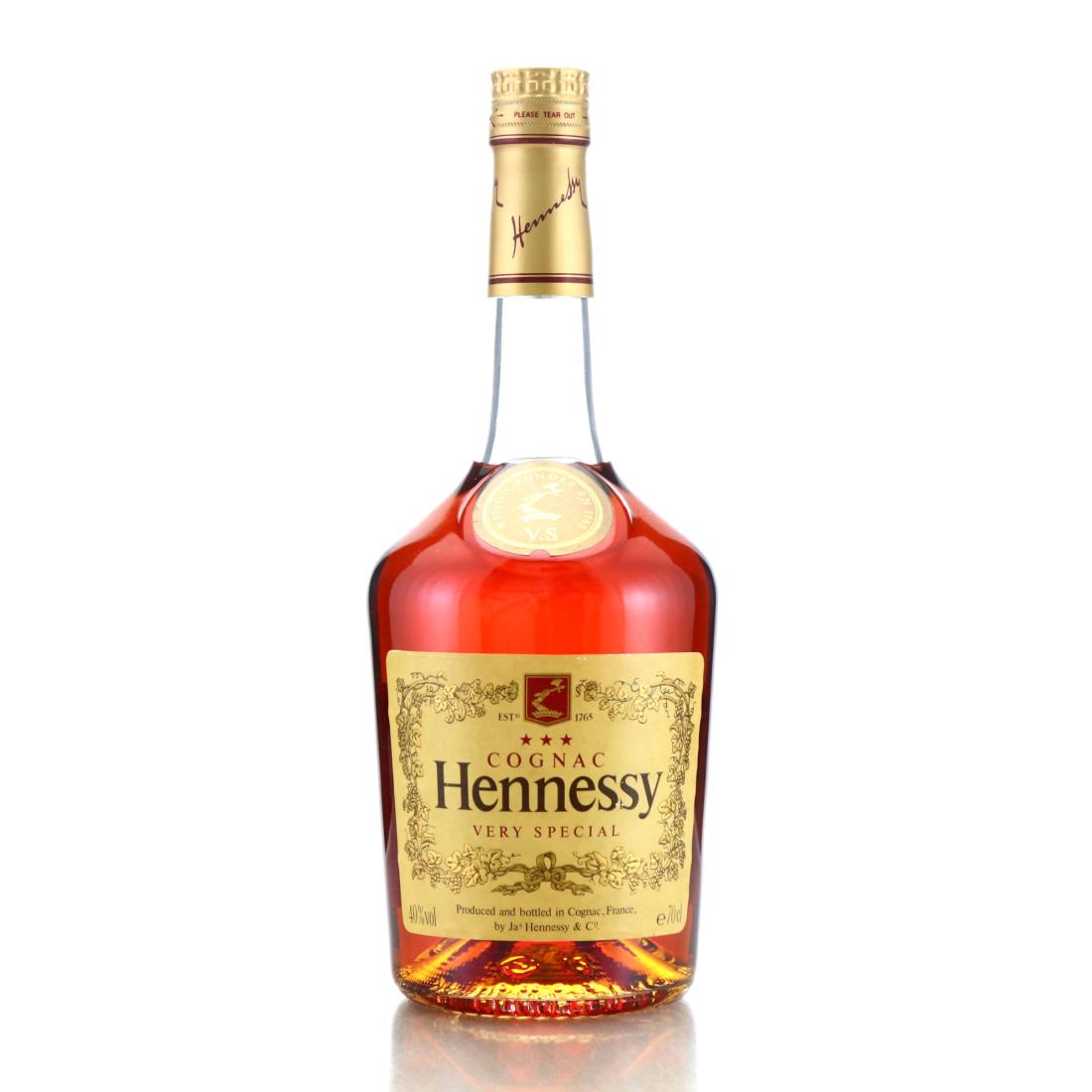 Hennessy 3 Star Very Special Cognac Whisky | Whisky Auctioneer