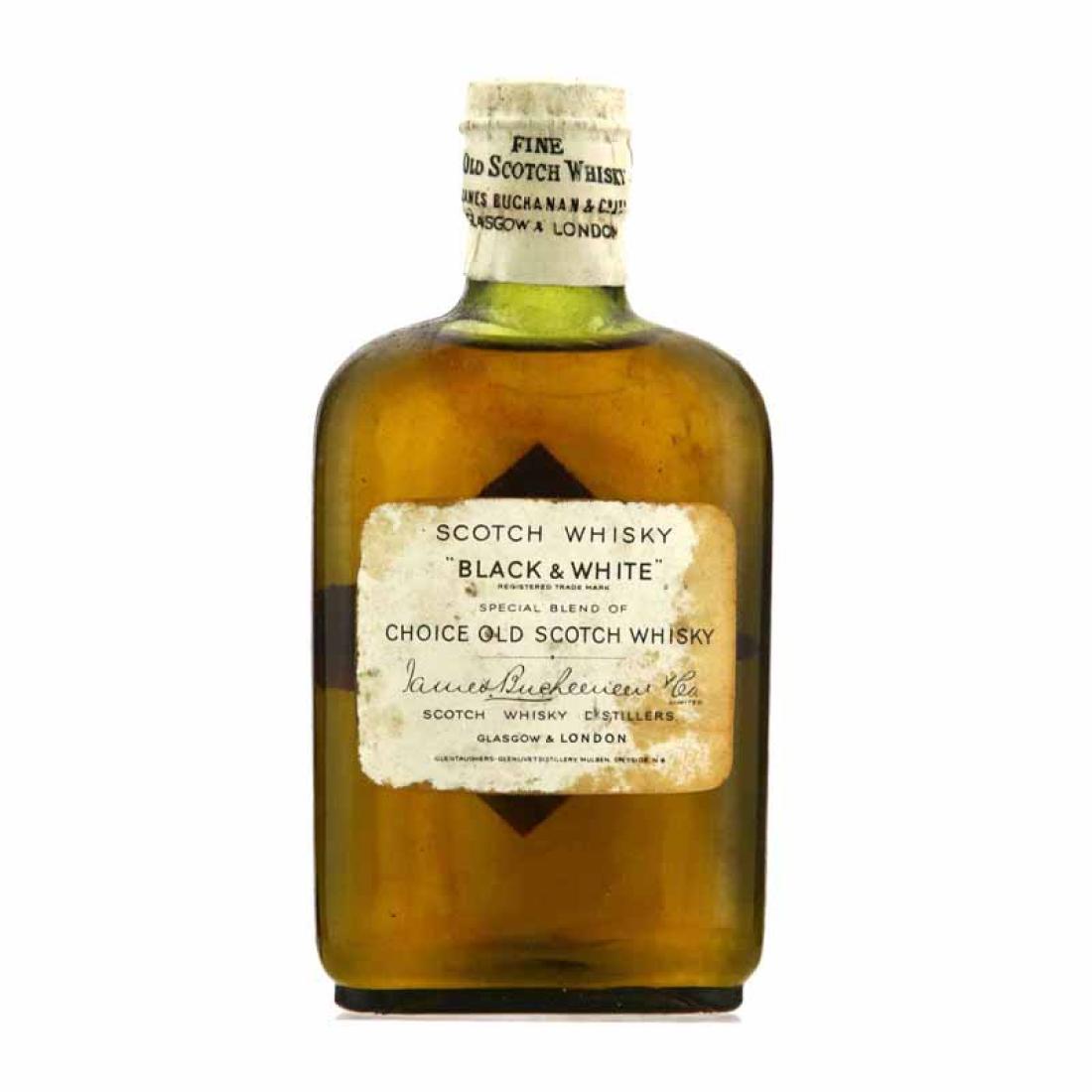 Black and White Scotch Whisky 1930s Quarter Size Whisky | Whisky Auctioneer