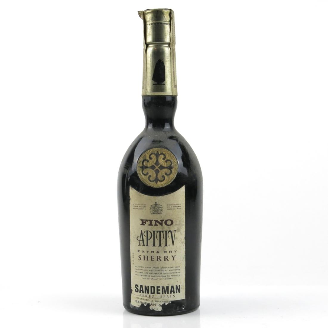 Sandeman Fino Apitiv Extra Dry Sherry 1960s Whisky | Whisky Auctioneer