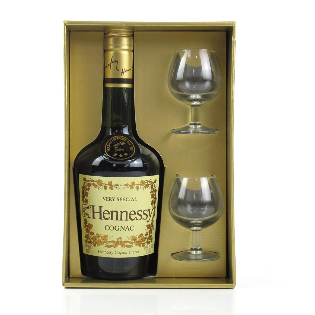 Hennessy Very Special Cognac 1970s Gift Set / Including 2 Glasses ...