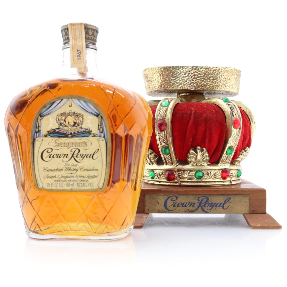 Seagram's Crown Royal 1967 Canadian Whisky / with Display Whisky ...