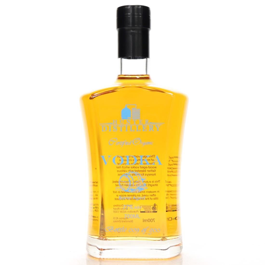 Hunter Distillery Organic Barrel-Aged Vodka 3 Year Old Whisky | Whisky ...