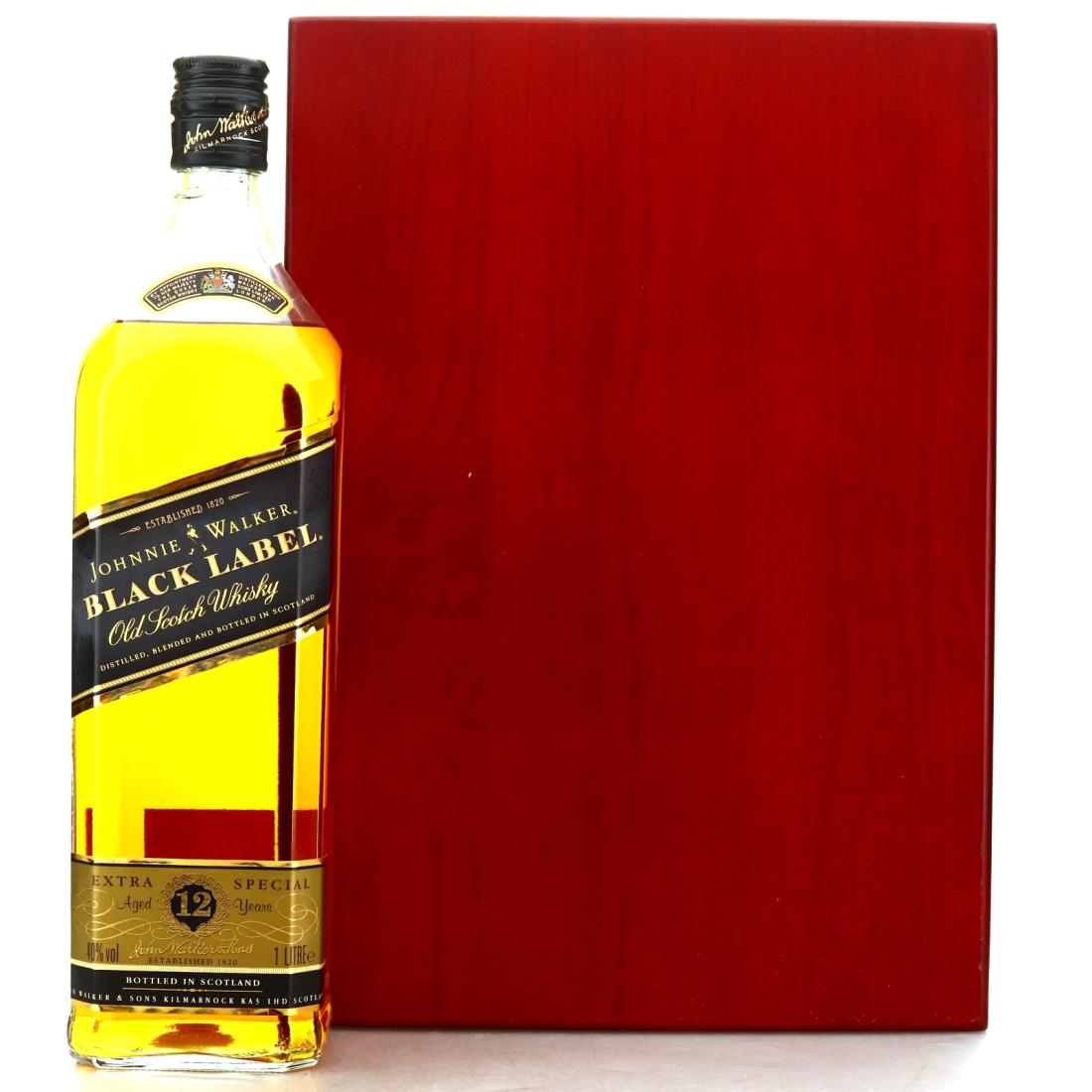 Johnnie Walker Black Label 12 Year Old - 2004 Writing Set Whisky ...